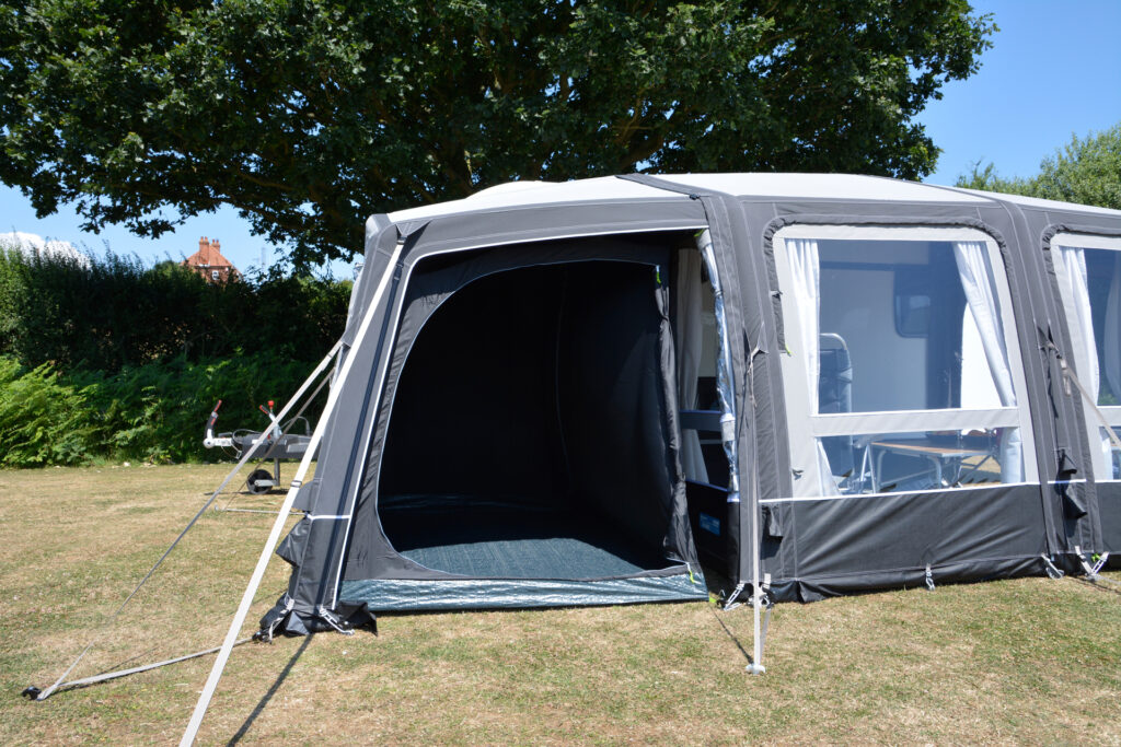 Kampa Dometic Grande Air Extention Inner Tent R/H | Awning Accessories ...